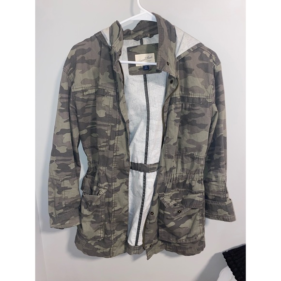 Universal Thread | Jackets & Coats | Camo Utility Jacket | Poshmark